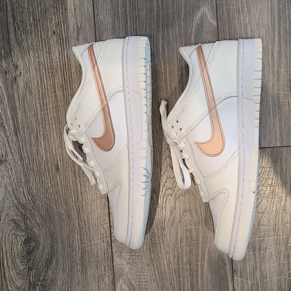 Nike | Shoes | Nike Dunk Low Dh9765 0 Os Sz 7y Fits Womens Sz 85 Nwt ...